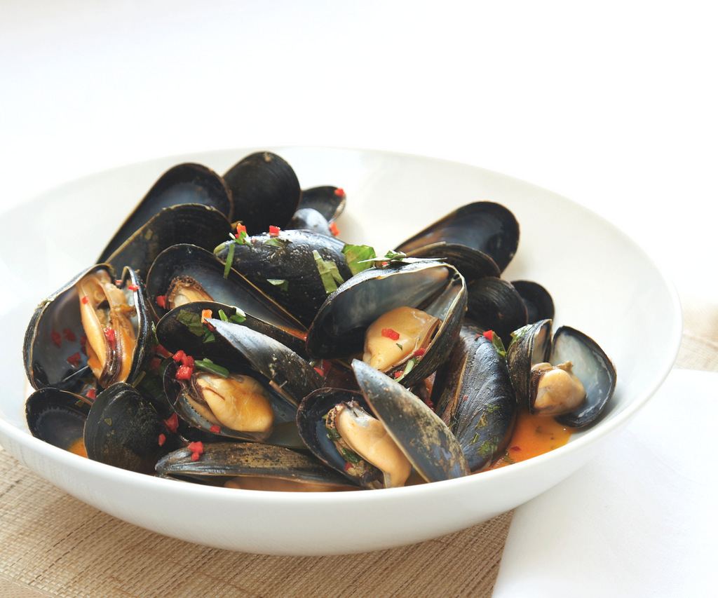Coconut Steamed Mussels – Gimli Fish Market
